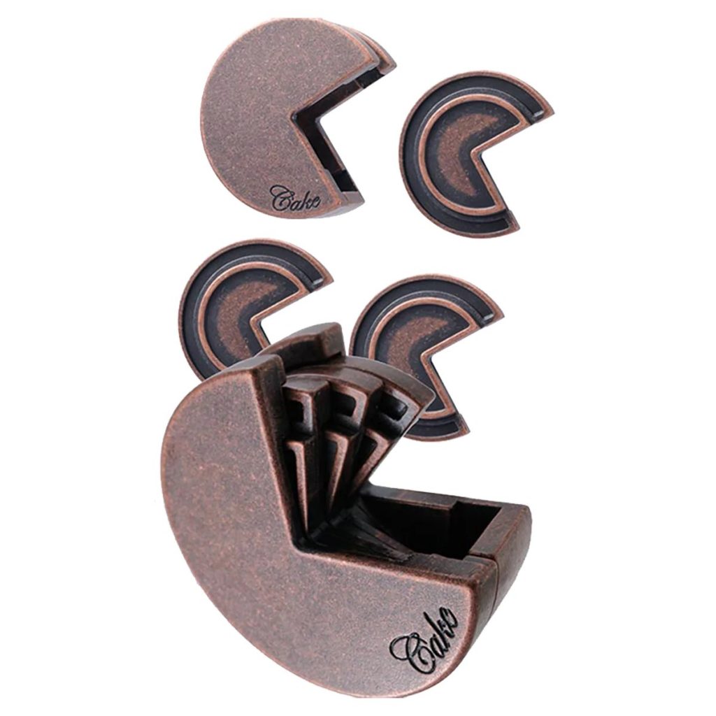 Cake - Level 4 (Hanayama Cast Puzzle) - Mind Games