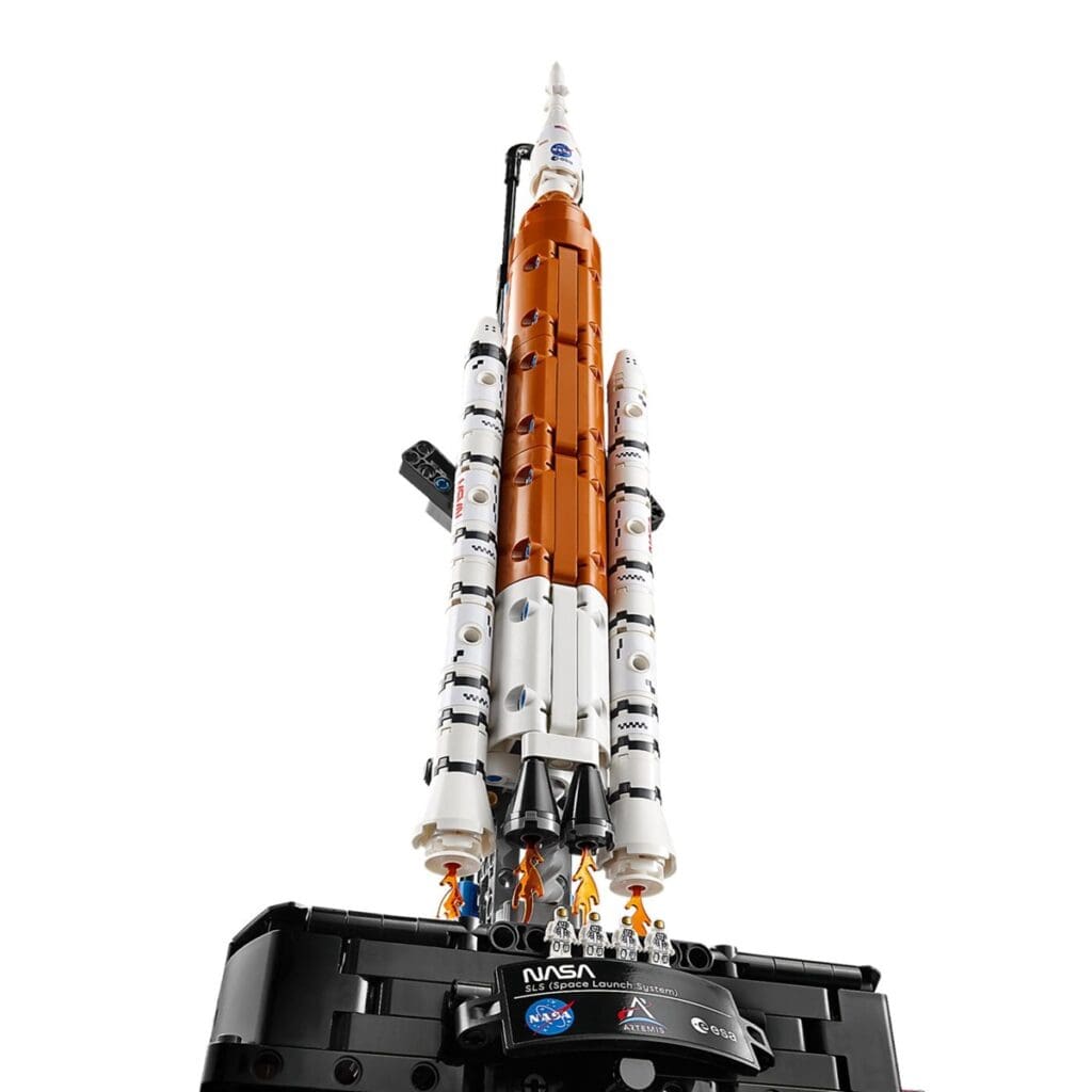 Technic - NASA Artemis Space Launch System Rocket - Mind Games